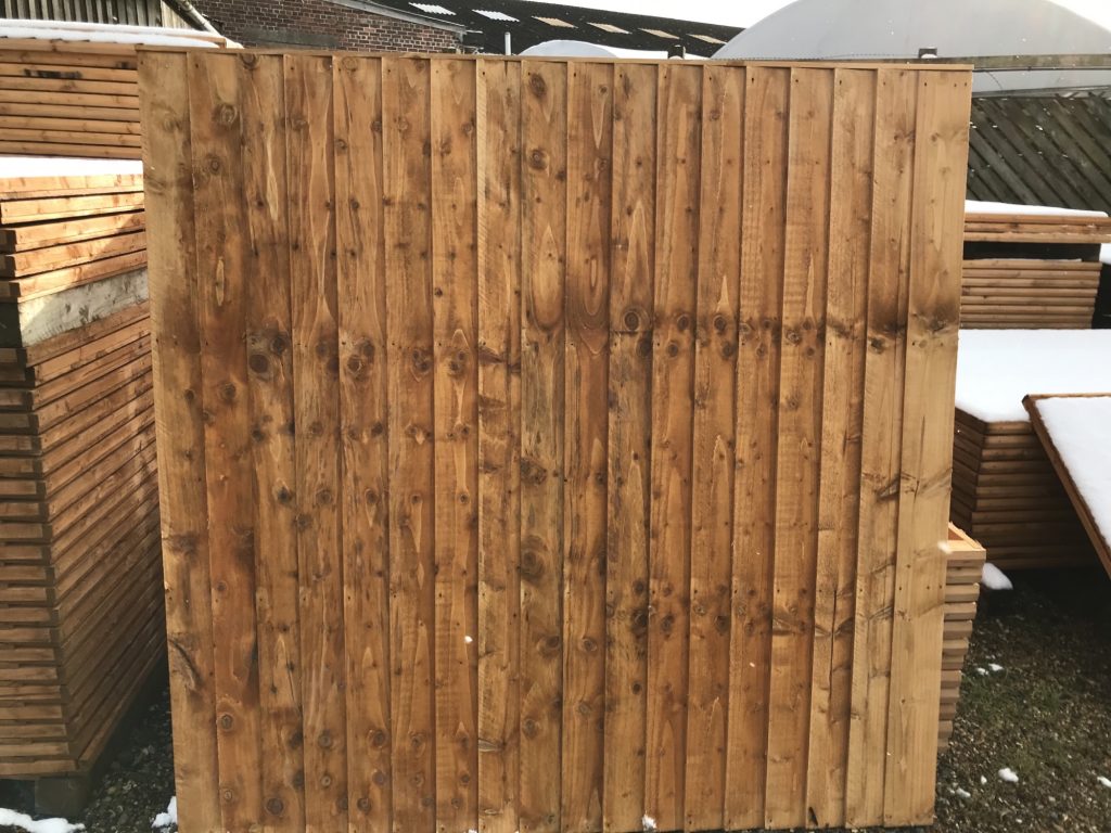 Close Boarded Fence Panels Golden Brown – Andrew & Co. Ltd