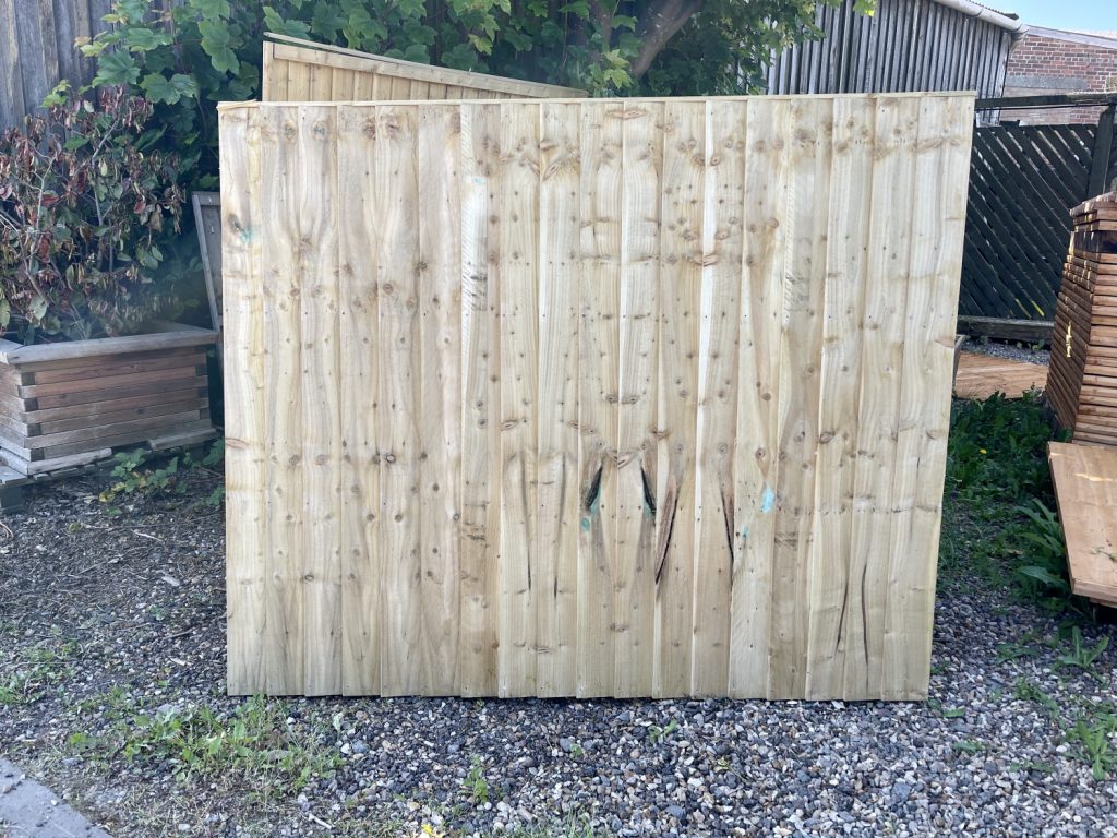 Close Boarded Fence Panels Green – Andrew & Co. Ltd